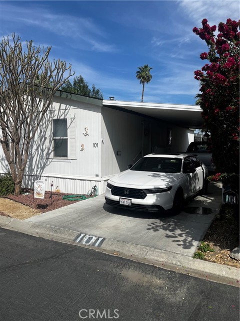51555 Monroe St #101, Indio, CA 92201 - 3 Beds | 2 Baths (Active ...