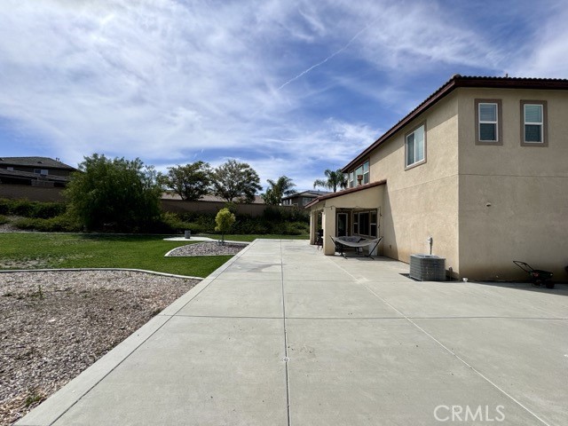 32477 Cherokee Rose St, Winchester, CA 92596 - 5 Beds | 3 Baths (Active ...