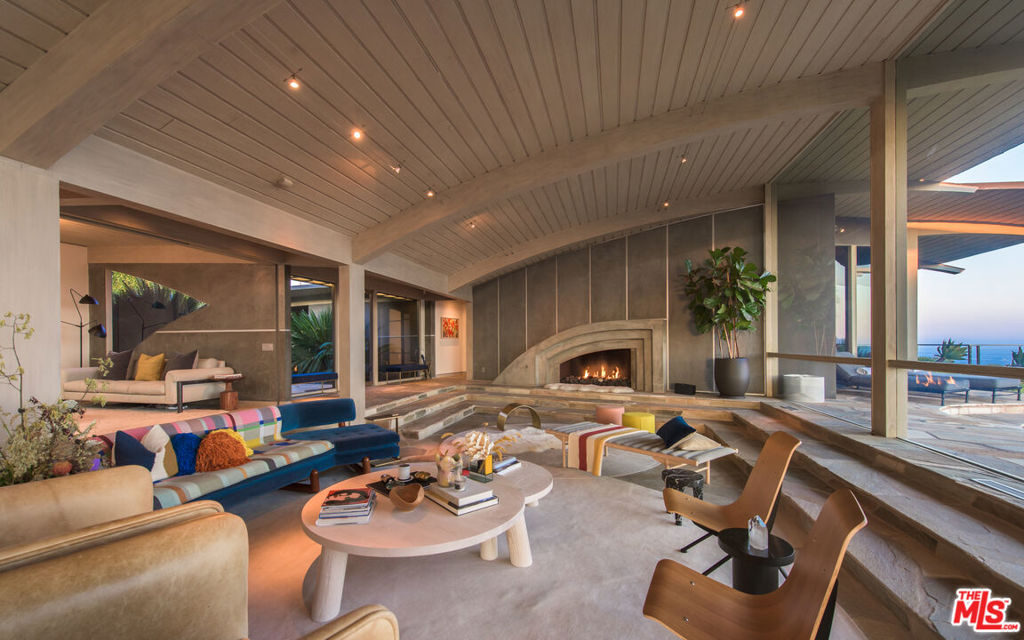 624 Cole Place, Beverly Hills, CA 90210 - SOLD LISTING | MLS # 22151737